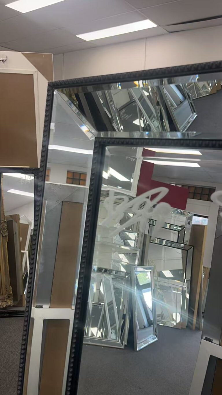 Melanie Stand Mirror – Decomirrors