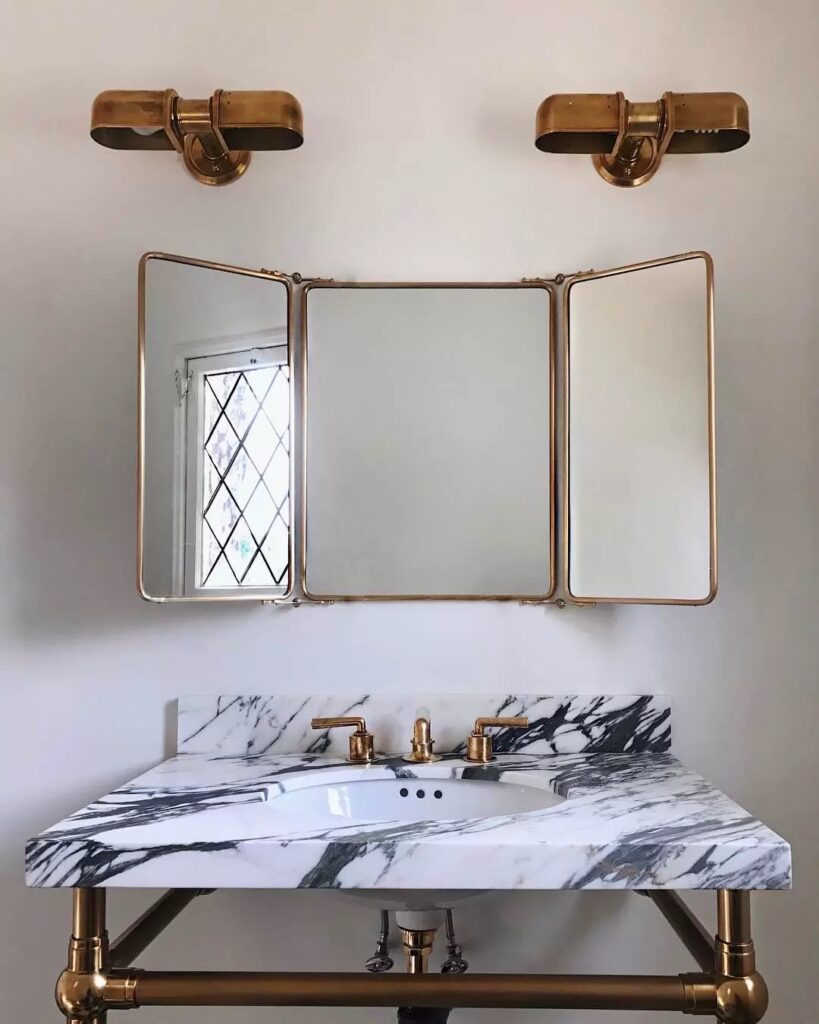 Tri-Fold Bass Mirror – Decomirrors